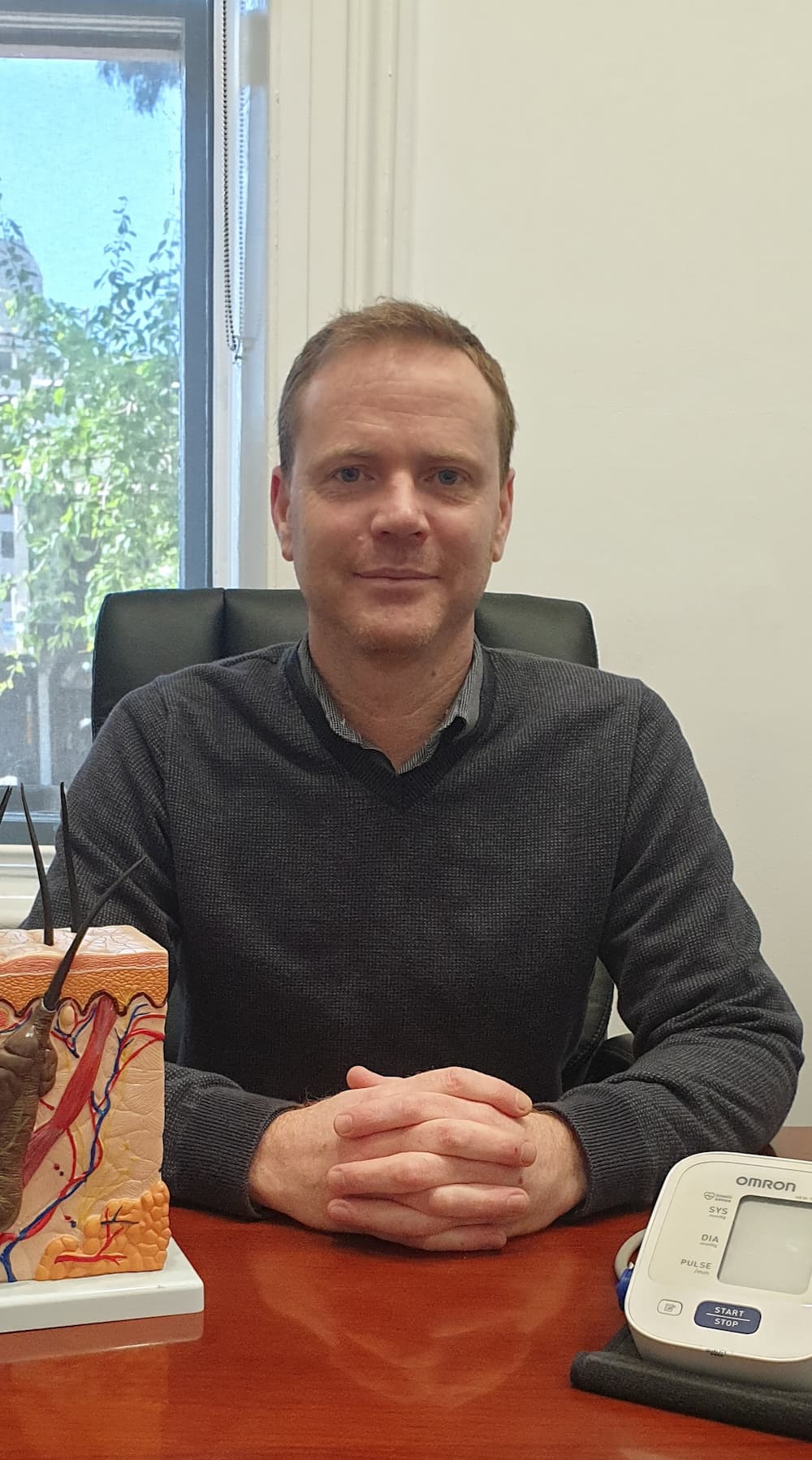 Hair Loss Treatment & Replacement Clinic East Melbourne